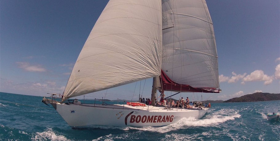 Boomerang 2 Days 2 Nights | Whitsundays Overnight Sailing Tour ...